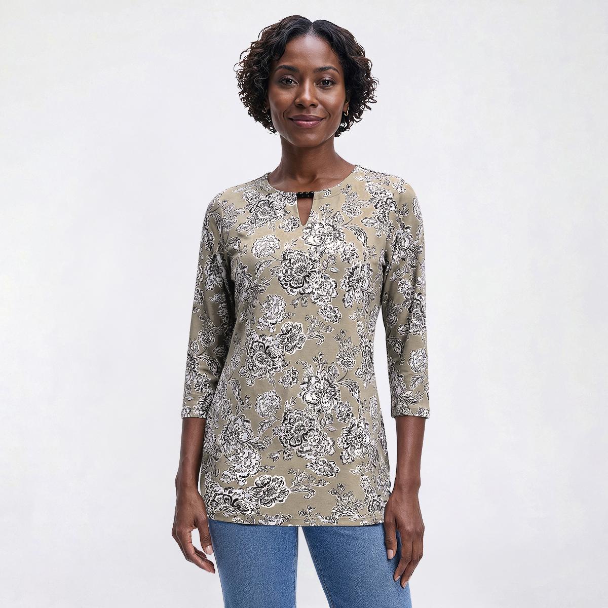 Click here for Petite Emily Daniels Floral Beaded Keyhole Neck Bl... prices